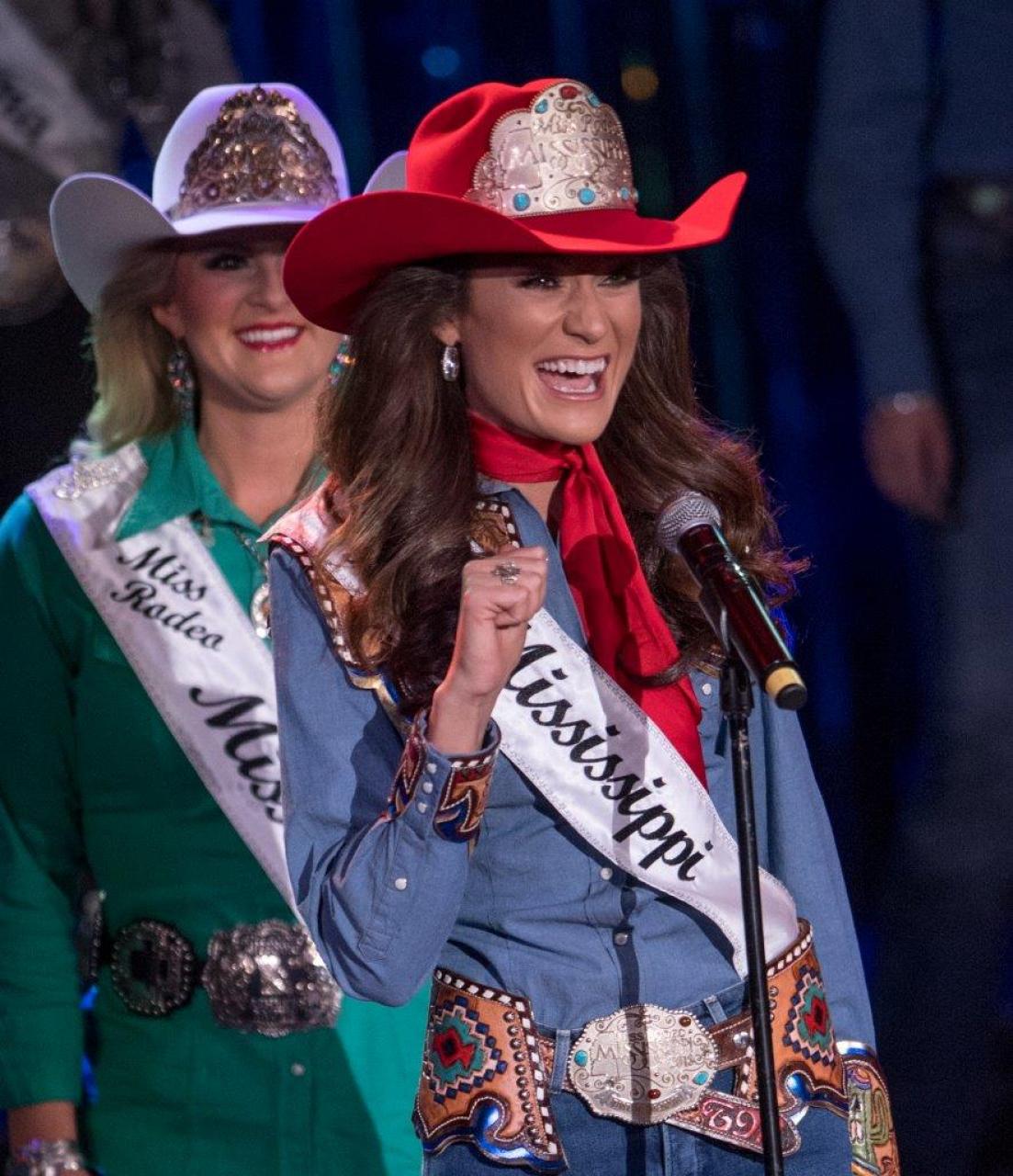 Miss Rodeo America 2019 Coronation | The Official NFR Experience