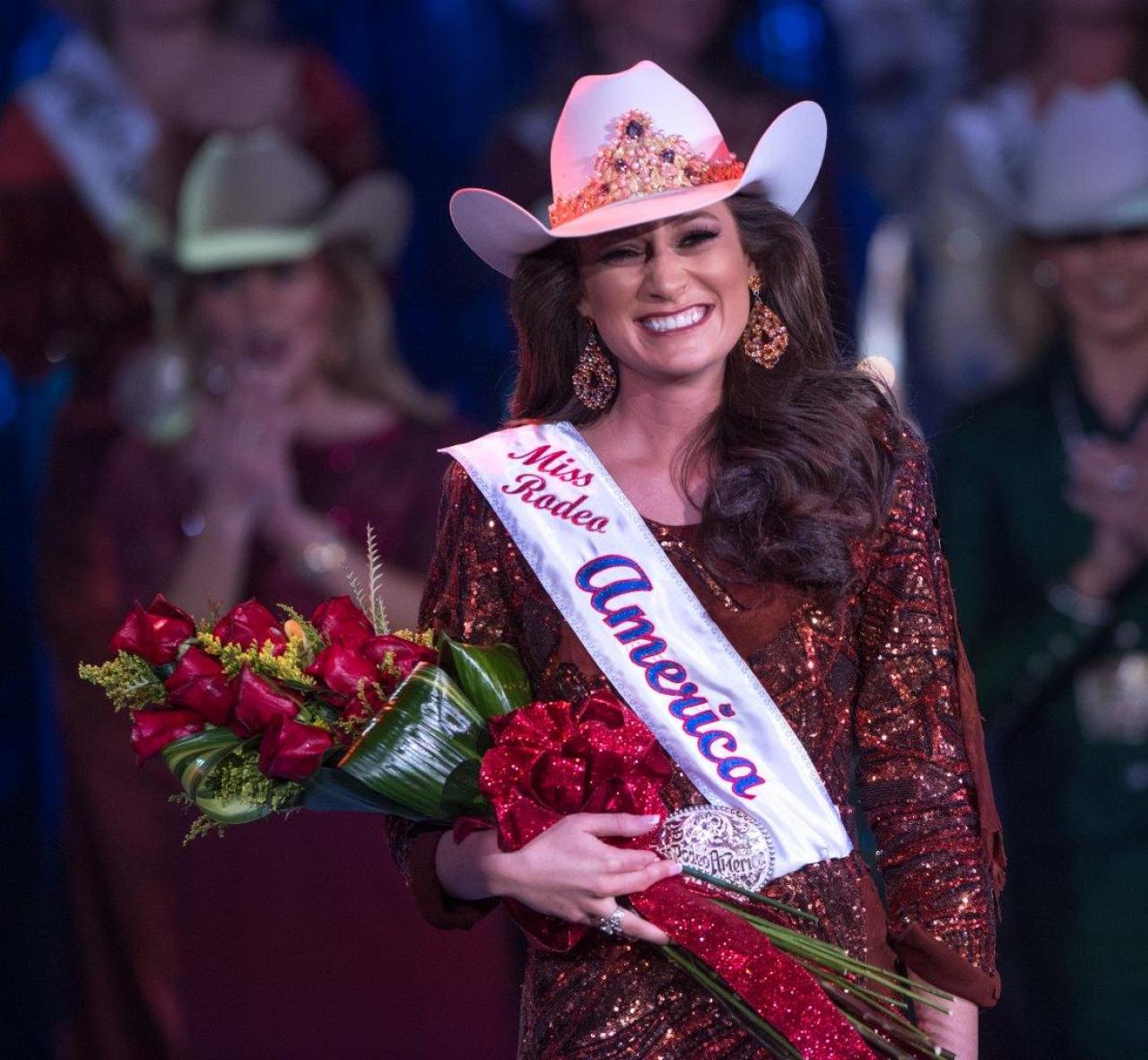 Miss Rodeo America 2019 Coronation | The Official NFR Experience